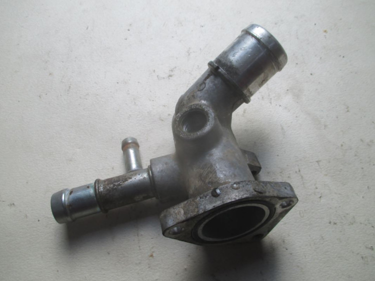 Тройник системы охлаждения 256202B003 256002B003 Kia Rio Hyundai SOLARI ...