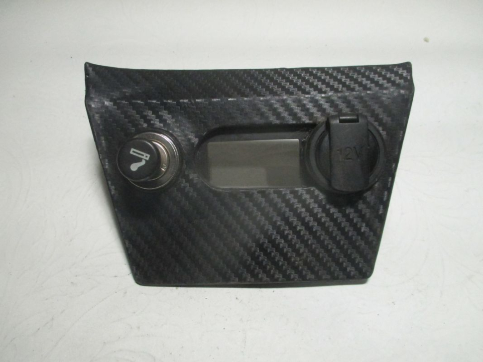 Прикуриватель 951102D000 с розеткой 951204F000 центральной консоли ...