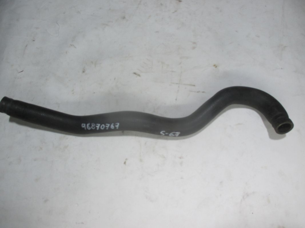 Шланг охлаждения Шевроле Авео Т300, Круз 96870767, 96958201 от 1,6 до 1 ...