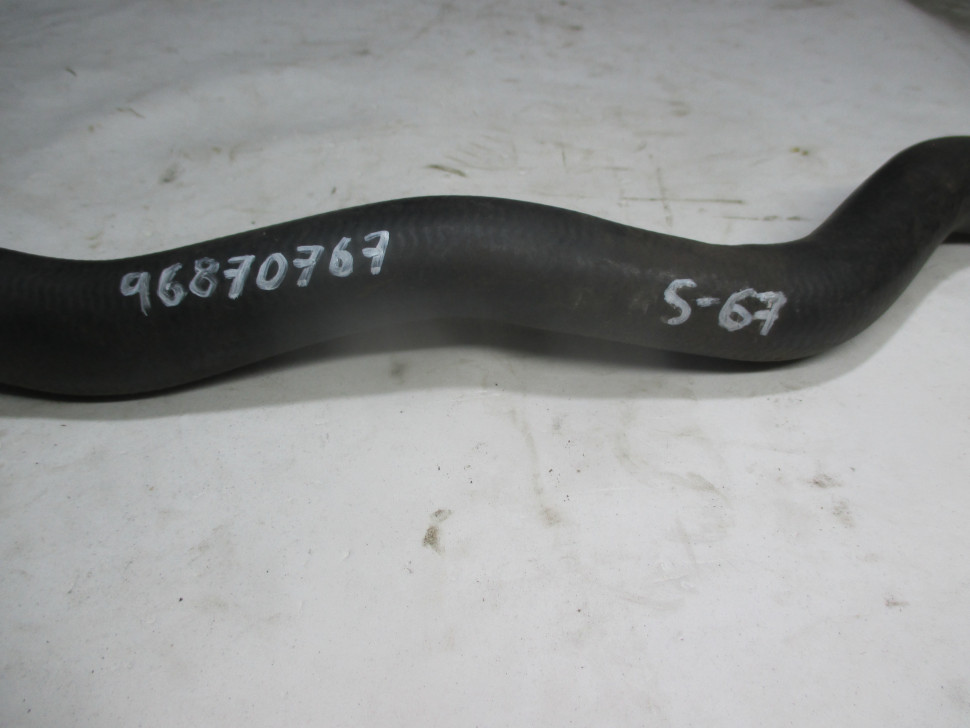 Шланг охлаждения Шевроле Авео Т300, Круз 96870767, 96958201 от 1,6 до 1 ...