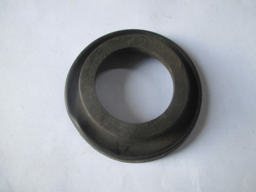 Прокладка пружины задней верхняя 96853902 Авео Т300 Хэтчбек и Седан ...