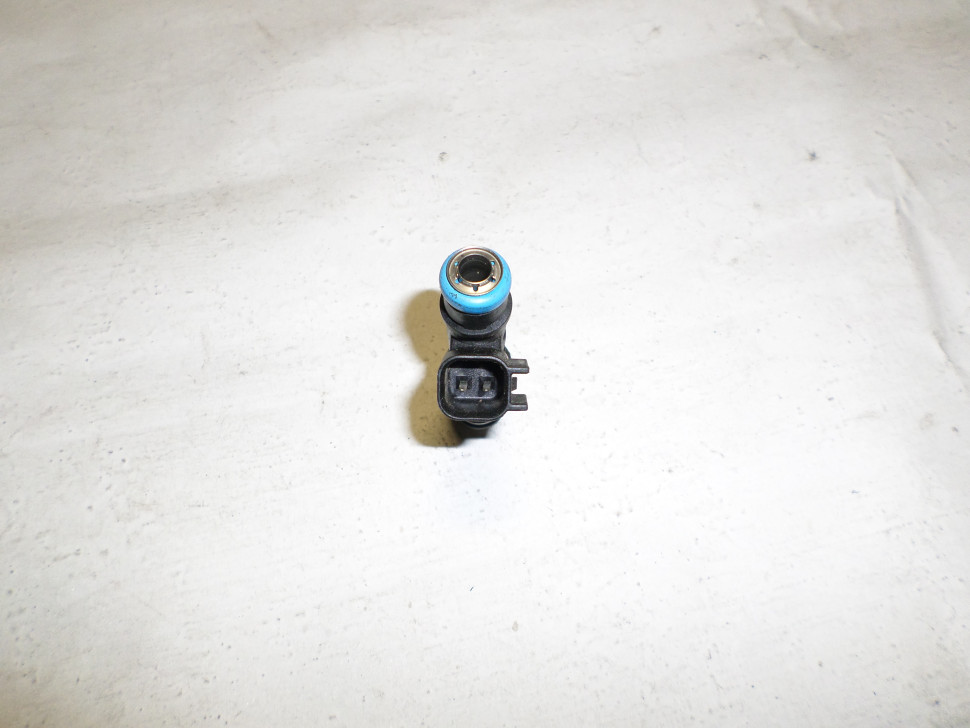 Форсунка топливная 96334808 96493843 25332290 Авео Лачетти Ланос Спарк ...