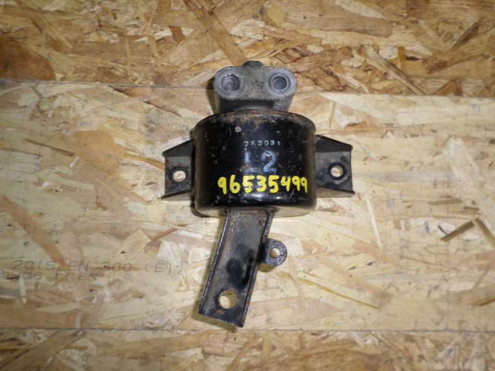 Подушка двигателя левая 96535499 L2 Шевроле Авео Т200-250 с АКПП 1,2-1 ...