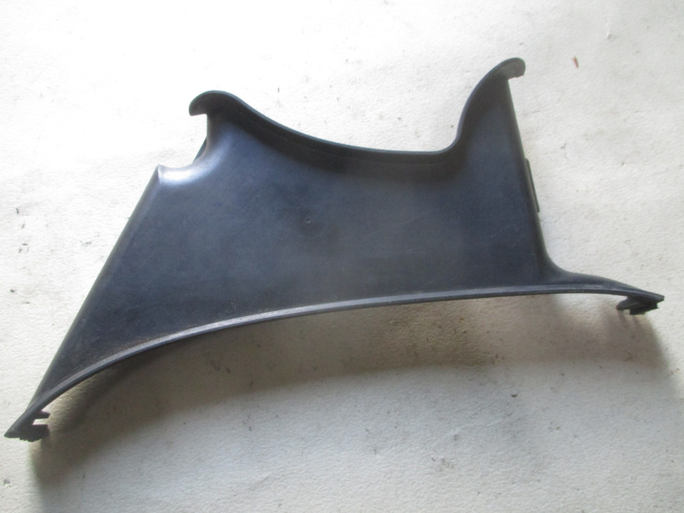 Крышка ремня ГРМ средняя 55354835 Опель Астра H-J Шевроле Авео Круз ...