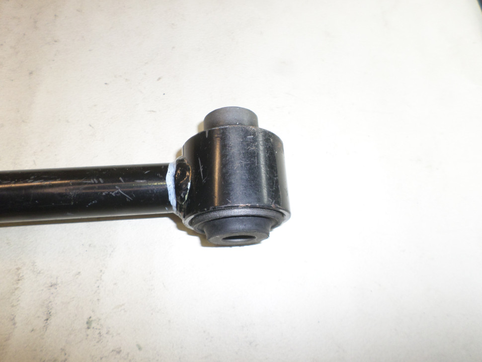 Тяга задняя поперечная нижняя 96626425, 95101967, 4804807 левая или ...