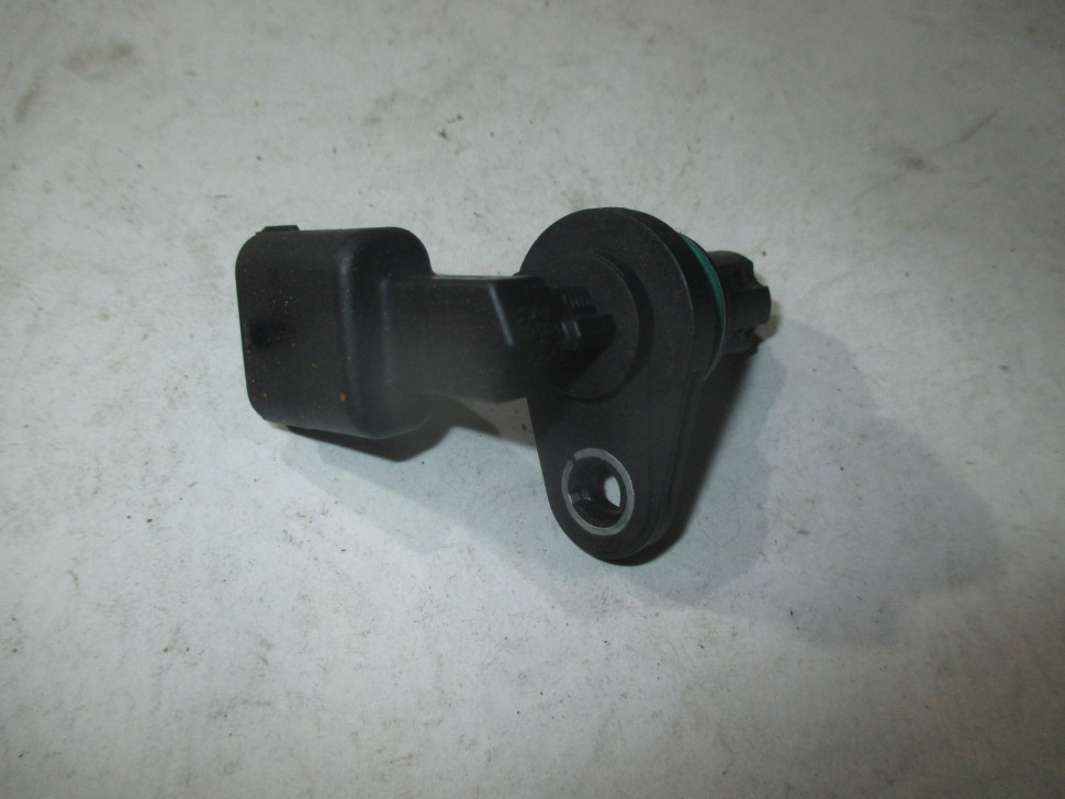 Датчик положения распредвала Опель Астра H 55352609, 25192205, 6235697 ...