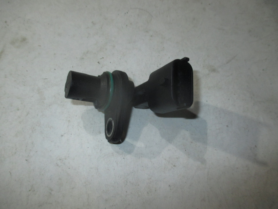 Датчик положения распредвала Опель Астра H 55352609, 25192205, 6235697 ...