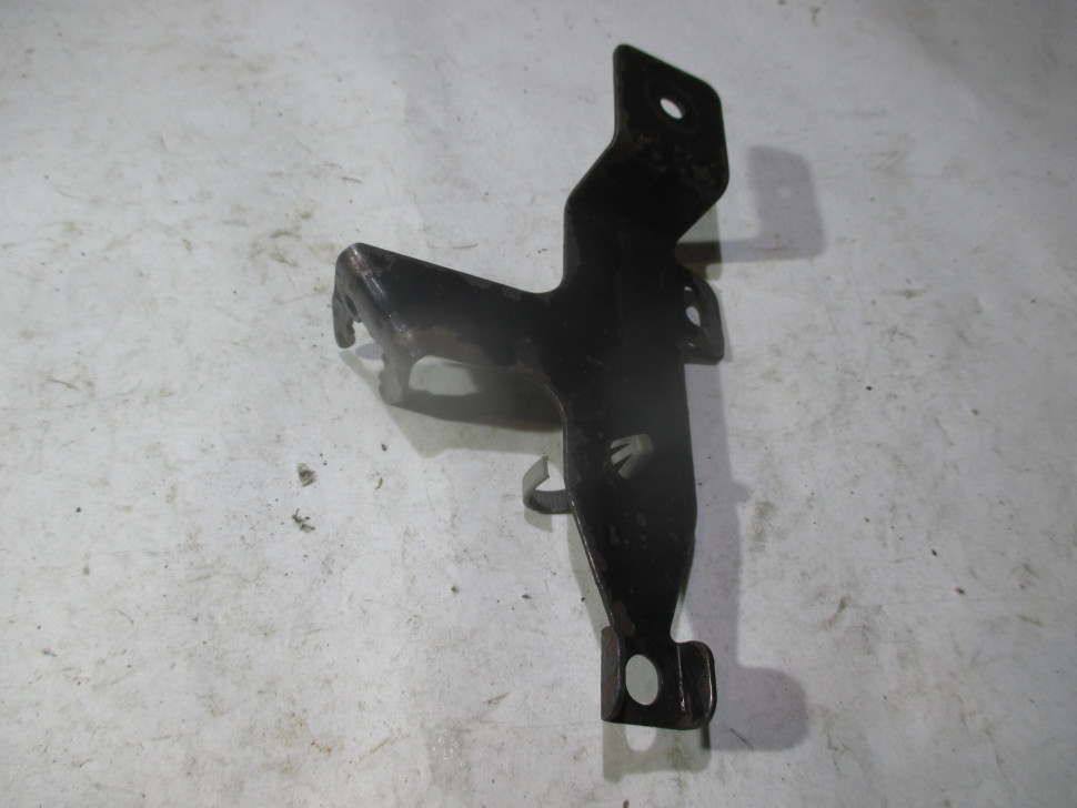 Кронштейн 55580011 13276979 449216555 датчика детонации 55567128 Авео ...