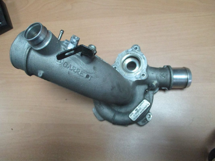 Турбина - Корпус турбины Опель Астра J Шевроле Круз 55565353 95516203 ...