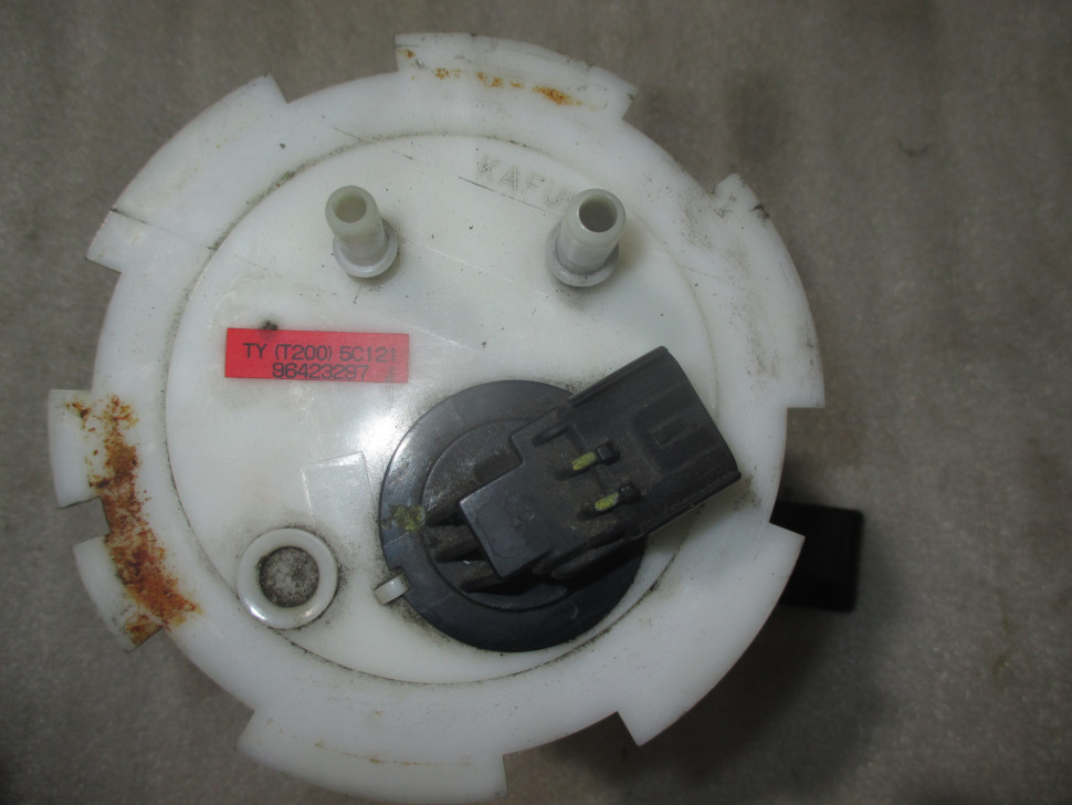 Бензонасос Шевроле Авео 1,4 литра 16V F14D3 96423297 TY T200 5C121 ...