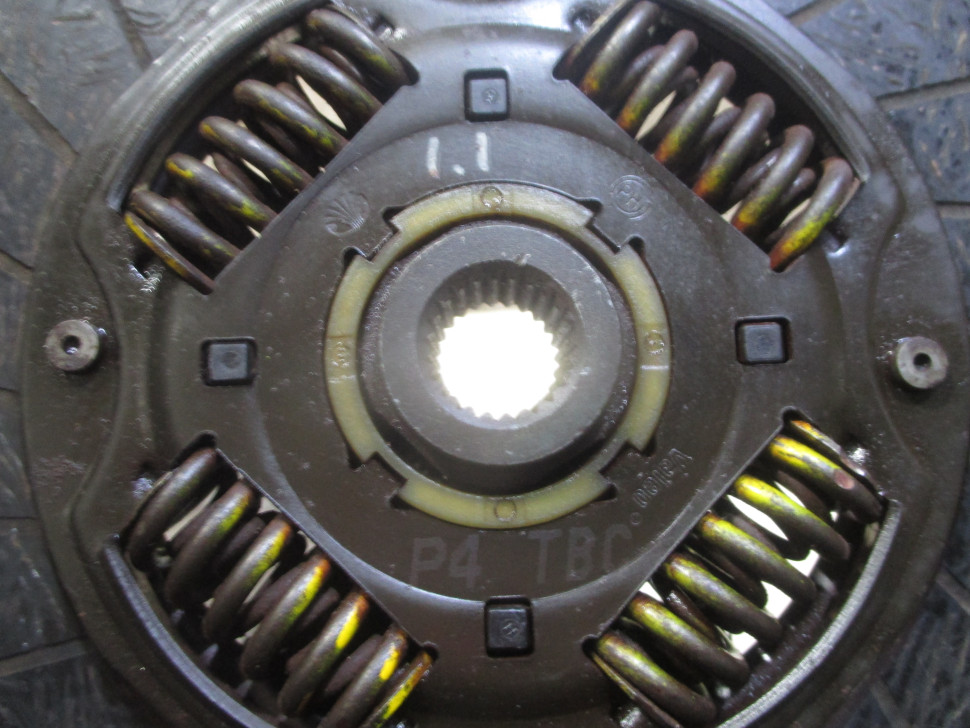 Диск сцепления Авео Ланос Лачетти Нэксия 96408517 96184036 96232995 P-4 ...