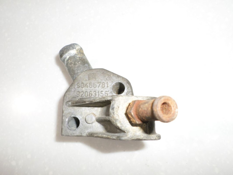 Фланец системы охлаждения 92063156 90466781 Шевроле Каптива 2,4л Эванда ...