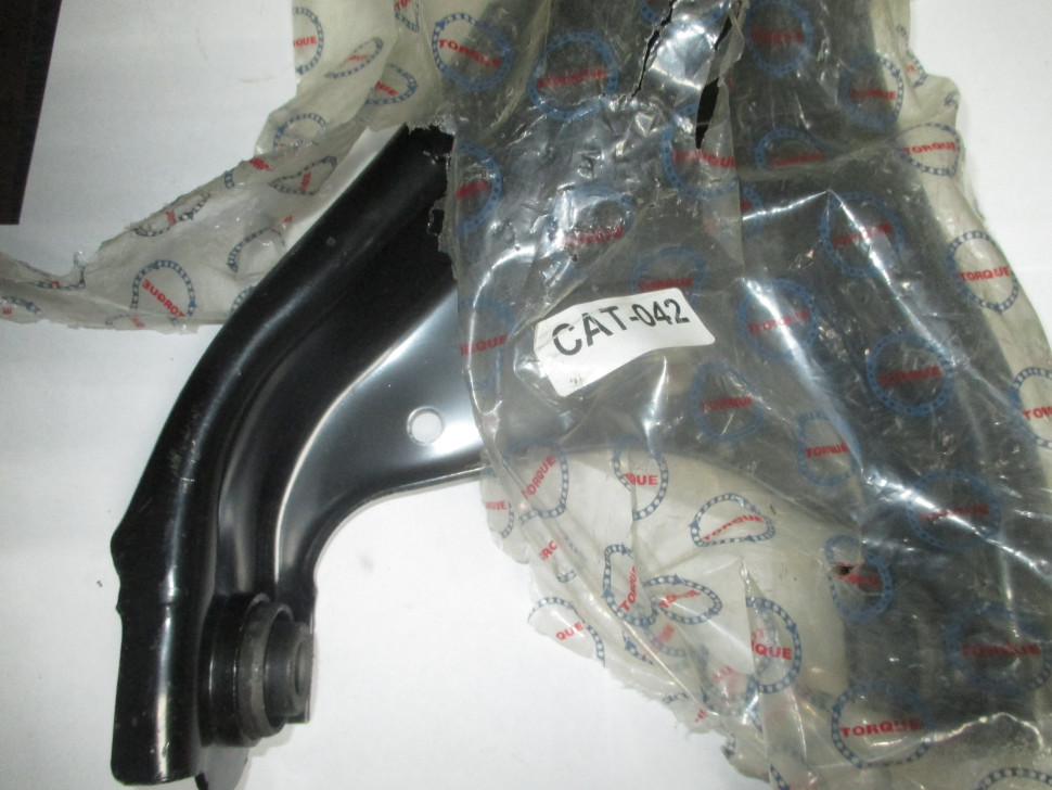 Рычаг левый передний 6001547520, 8200820930 Рено Логан, Сандеро Ваз ...