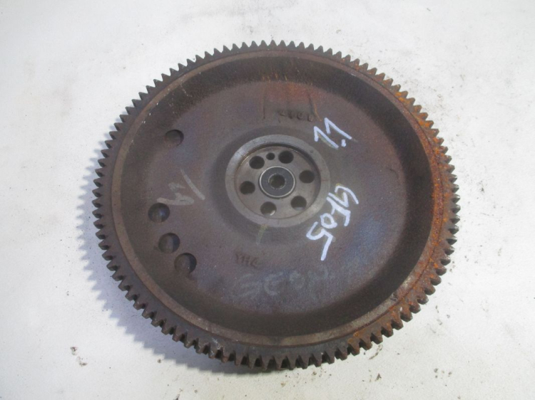 Маховик двигателя с МКПП 96518411 Авео Спарк М200-300 с B10S1 B10D1 ...