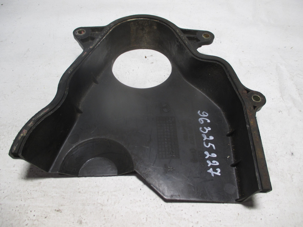 Крышка ремня ГРМ нижняя наружняя 96325226 96325227 Шевроле Авео 1,2л ...