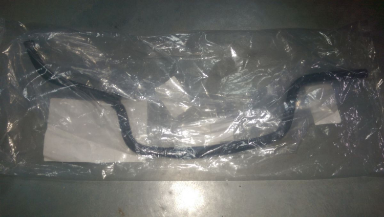 Шланг охлаждения от расширительного бачка 96958219 Шевроле Авео Т300 до ...