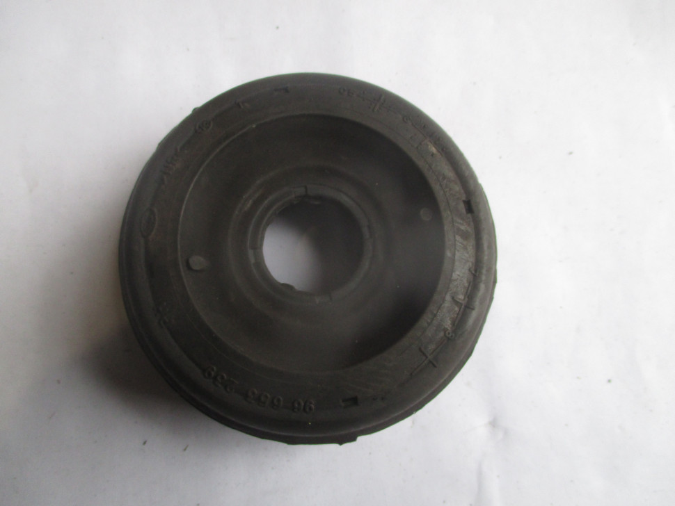 Опора амортизатора переднего 96653239, 95015324, 96535011 Шевроле Авео ...