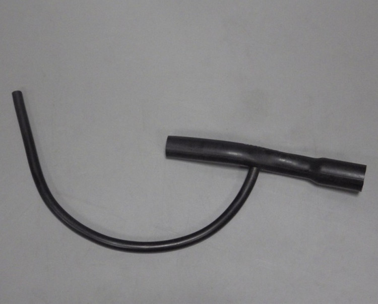 Шланг вентиляции картерных газов 96351640 Шевроле Авео, Ланос ...