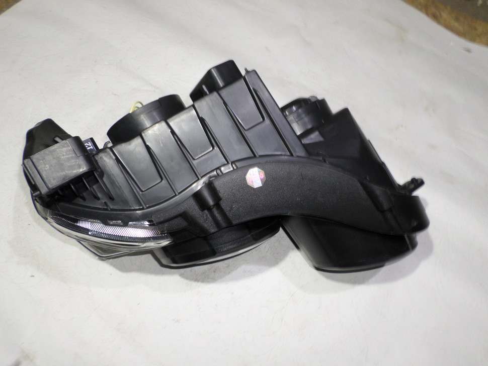 Фара левая Шевроле Авео Т300, 96831061, 96831091 без хромированных ...