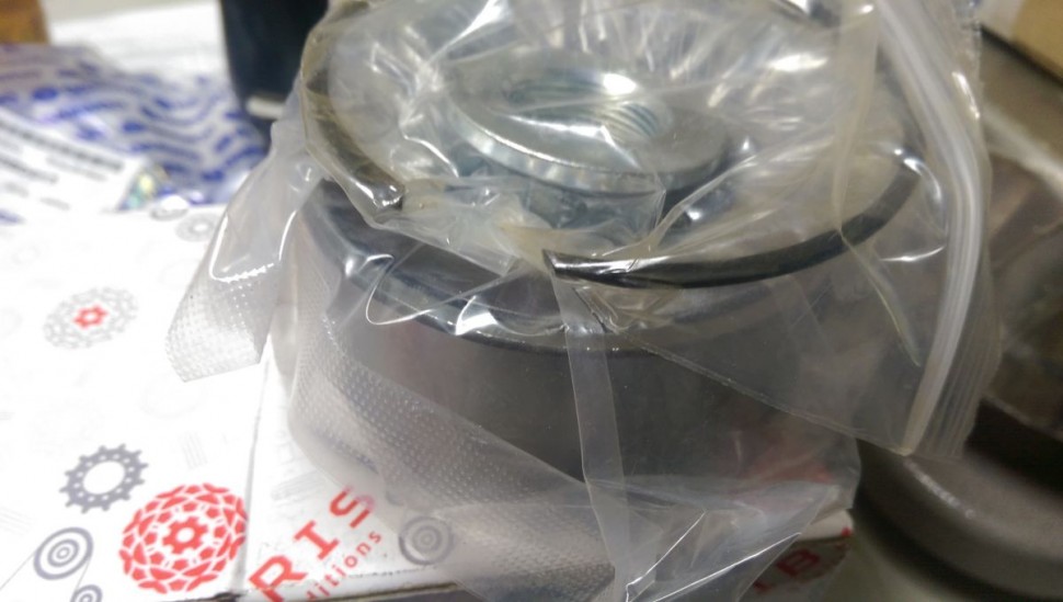 Подшипник ступицы задней RFC000010, LR041425 Ленд Ровер Фрилендер 2 с ...