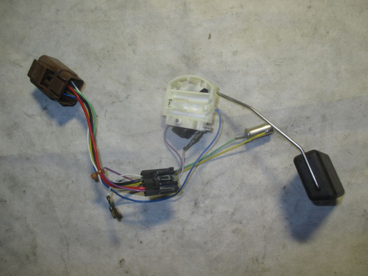 Датчик уровня топлива 20523-J200 бензонасоса 96447447 для Шевроле и Дэу ...