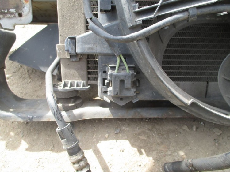 Резистор вентилятора охлаждения 93BB9A819AC F5RZ8L603A Форд Фокус 1 ...