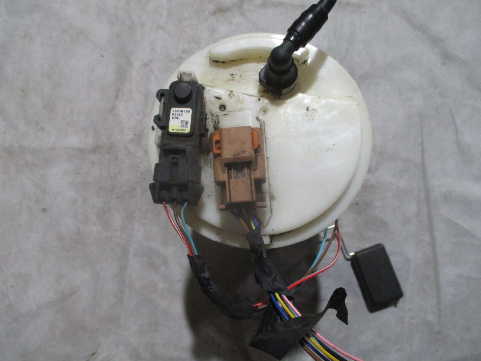 Бензонасос Шевроле Авео 1,6 литра 16V 96447645 16238409-82253 на Т200 ...