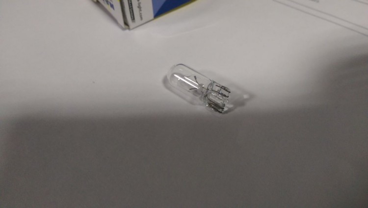Лампа W5W без цоколя - габариты, салон, подсветка 12V 5W : купить, цена