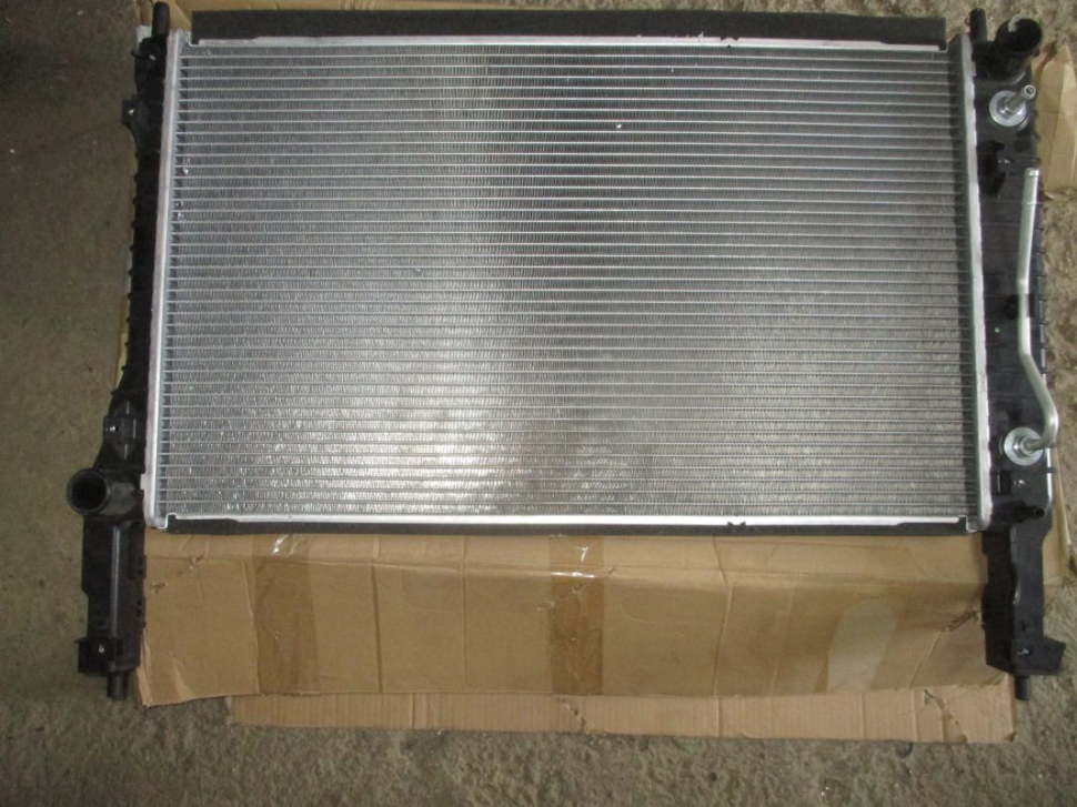 Радиатор охлаждения Опель Антара Шевроле Каптива 20777046 95192590 ...