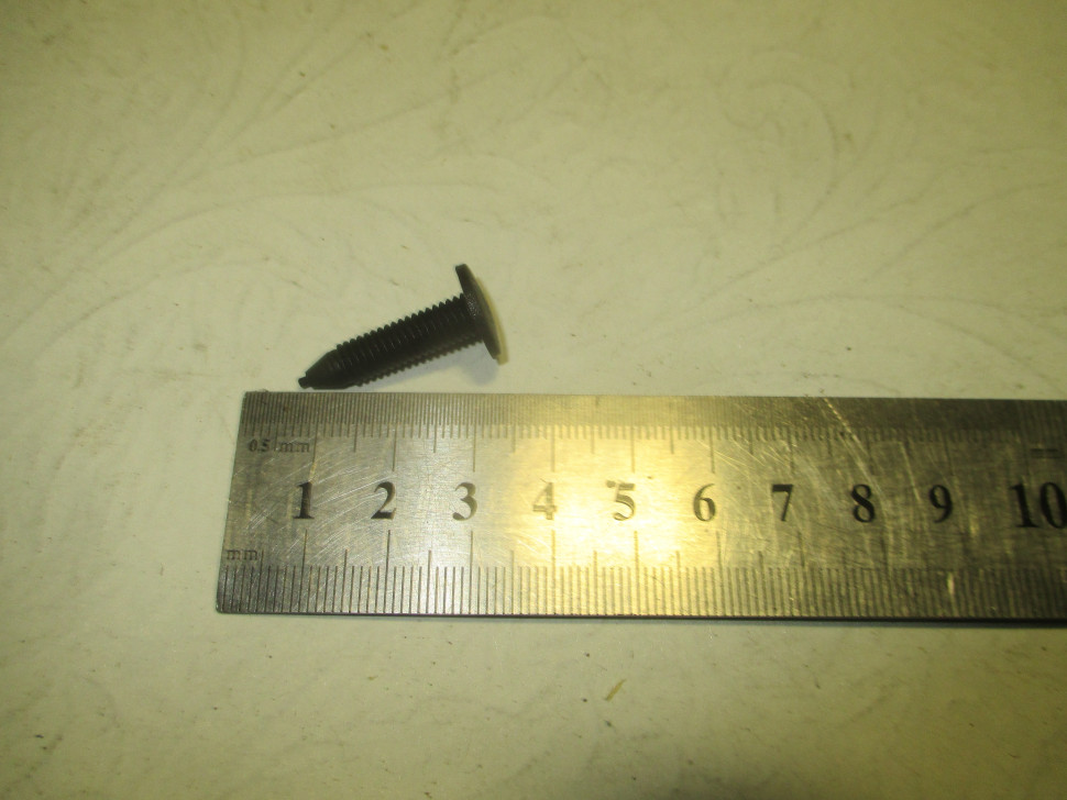 Клипса - болт пистона 94530623 Шевроле Kia крепления переднего бампера ...