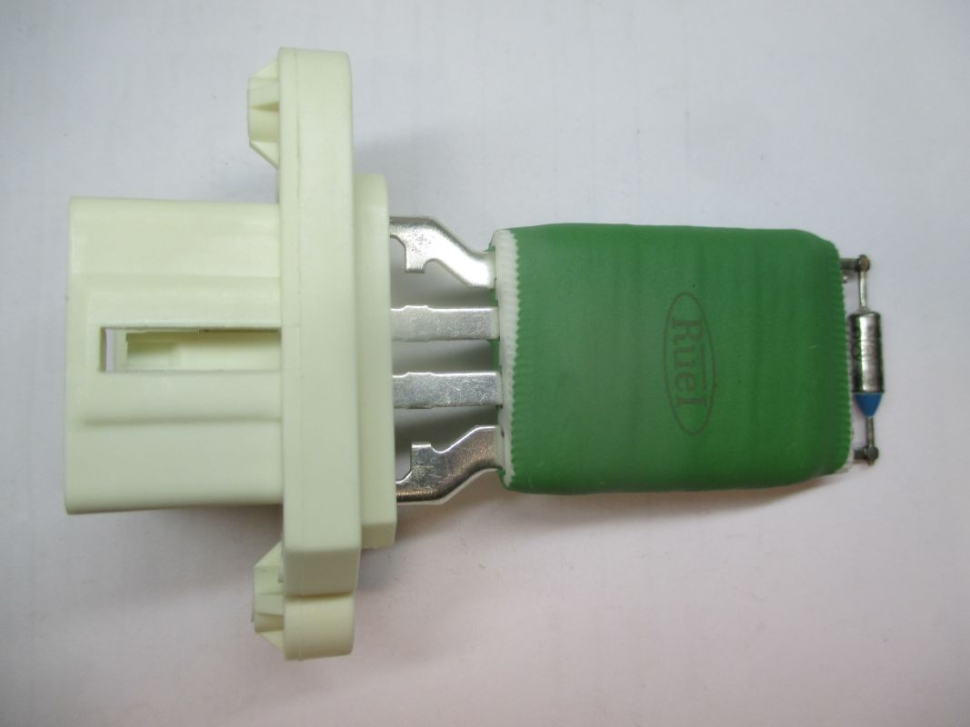 Резистор вентилятора отопителя 3M5H18B647AC 1855157 Форд Фокус 2 и 3 ...