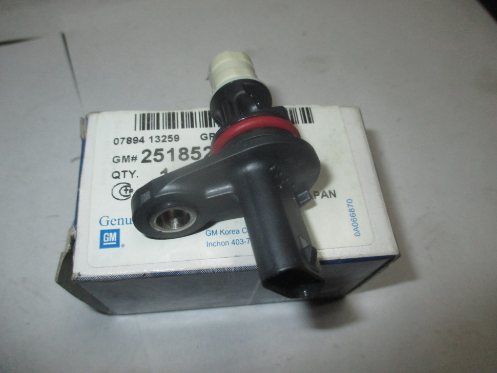 Датчик положения коленвала 25185280 Шевроле Кобальт B15D2 25190562 ...