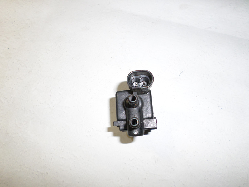 Клапан вентиляции паров топлива 96334843 Шевроле Авео Лачетти Ланос 1,4 ...