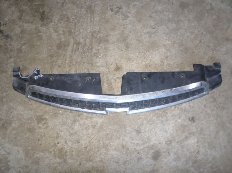 Решетка радиатора верхняя 96981100 95931767 96832951 Шевроле Круз Хром ...