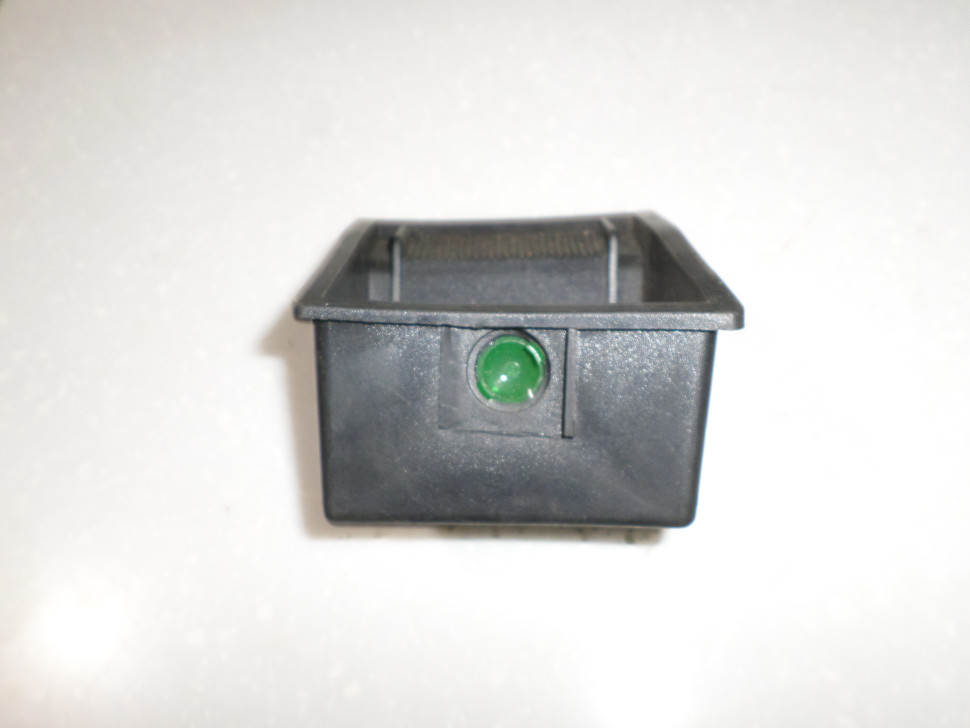 Лоток 96450526 ящика для мелочей 96615702, 95969496 Шевроле Лачетти ...