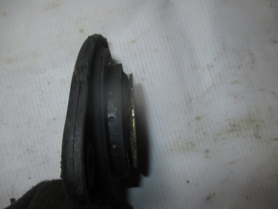 Опора амортизатора переднего 1377471, 1339553 3M513K155FB без ...