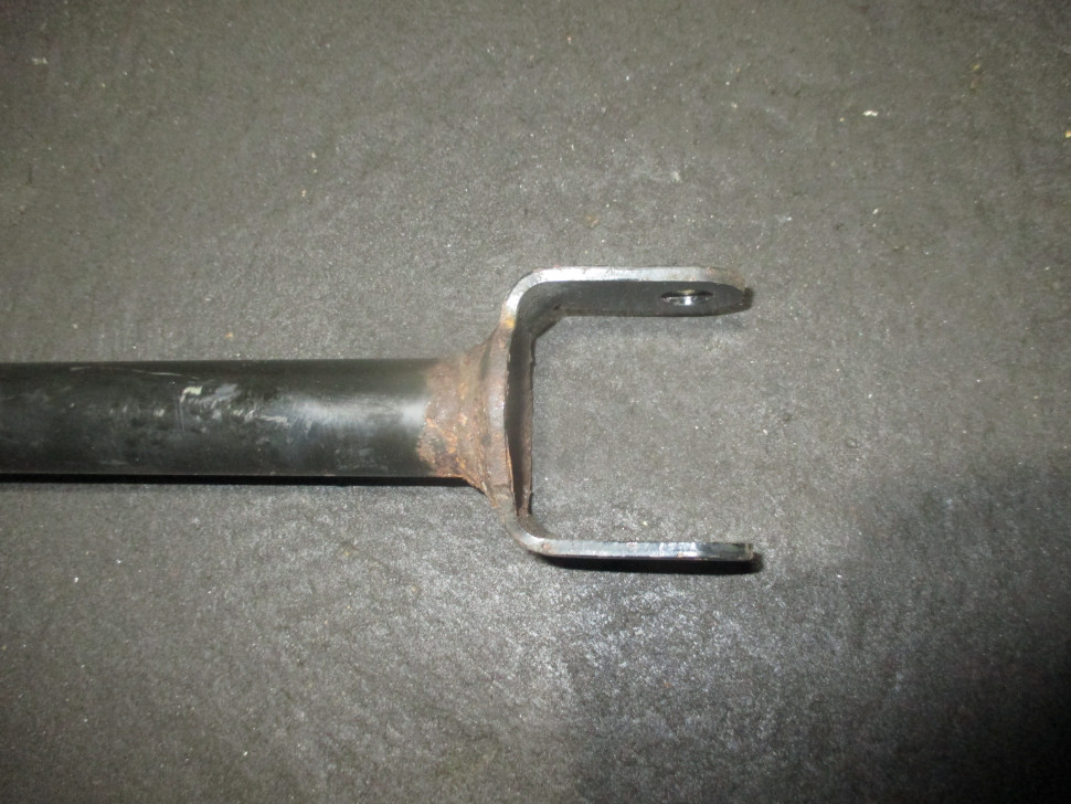 Рычаг реактивный 13288972, 13469509 0423060 балки задней Шевроле Круз ...