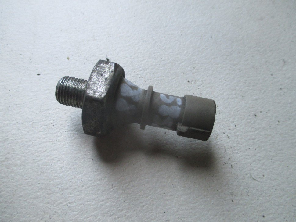 Датчик давления масла 96494264, 25036834, 55581588 Шевроле Ланос Круз ...