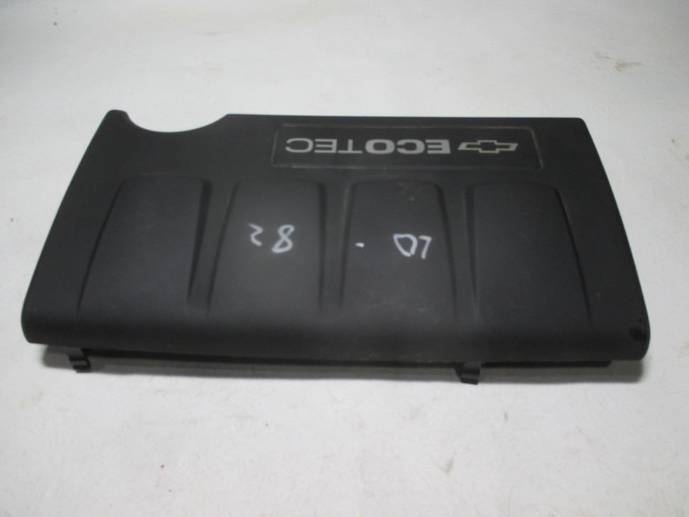 Крышка двигателя 55568393 Шевроле Авео Т300 Круз 1,2-1,4 литра TURBO ...