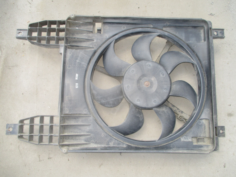 Вентилятор радиатора Шевроле Авео Т200-255 большой 95950465, 94567001 ...