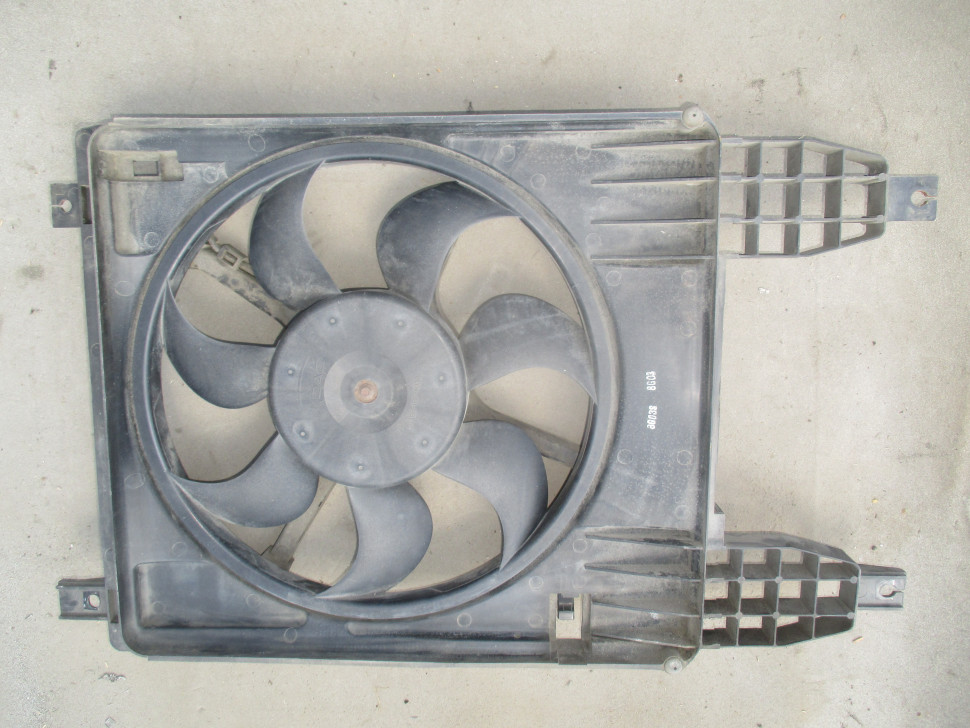 Вентилятор радиатора Шевроле Авео Т200-255 большой 95950465, 94567001 ...