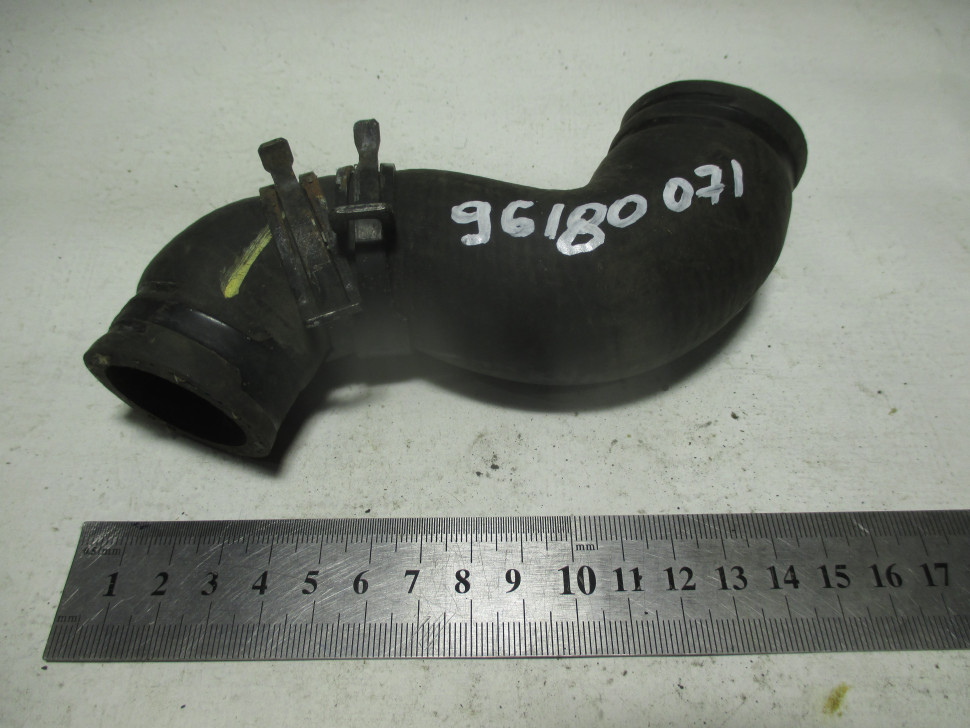 Шланг охлаждения Шевроле Лачетти 96419280 96180071 от помпы до патрубка ...