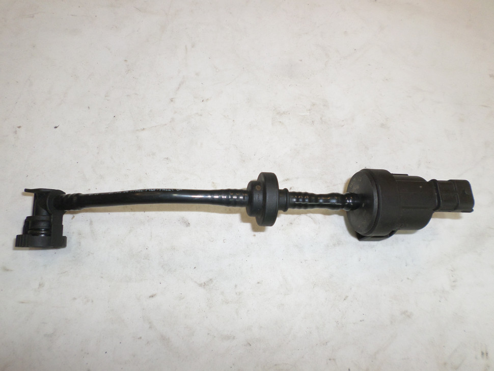 Клапан вентиляции паров топлива 55566387 55576071 0280142505 Авео Т300 ...