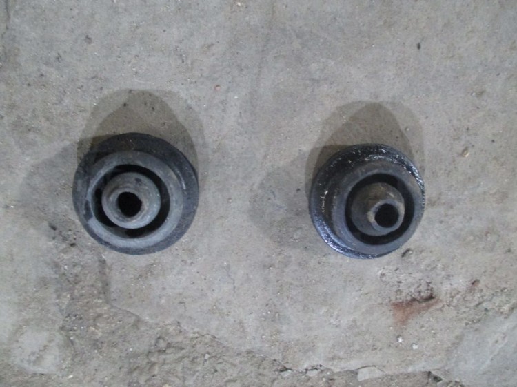 Опора радиатора верхняя 96536642 Шевроле Авео Т200-250-255 втулка, - БУ ...