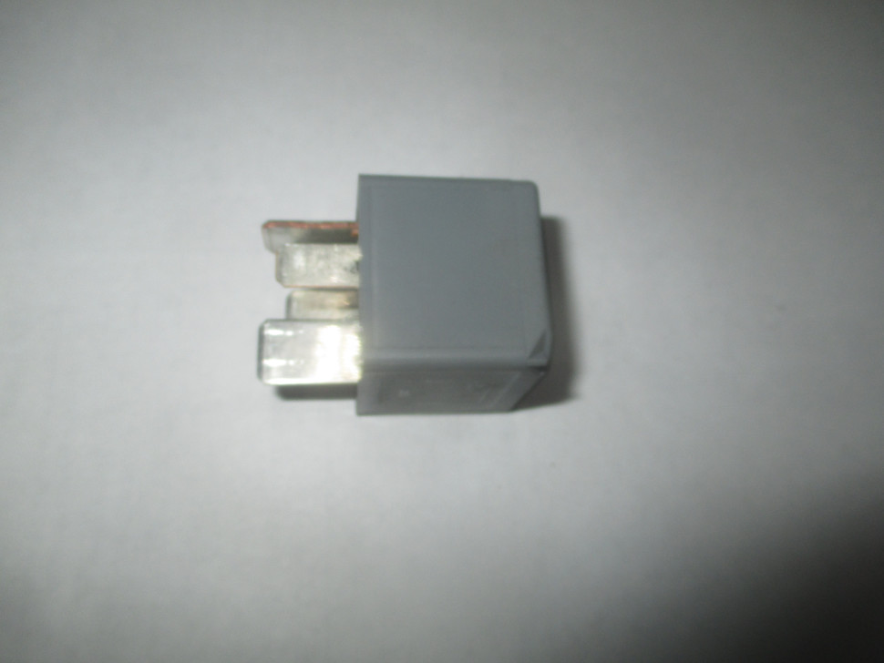 Реле 1425754, 5M5T14B192EA 70Am обогрева лобового стекла Серое Фокус 2 ...