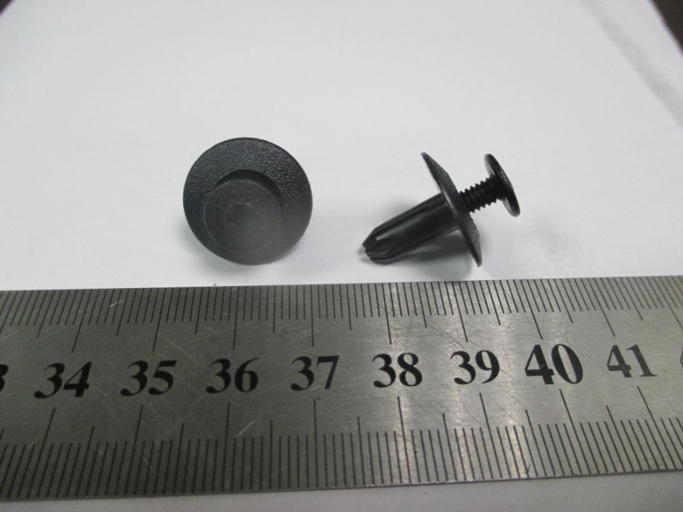 Клипса пистон 94530397, 4803085 крепления верхней панели радиатора ...