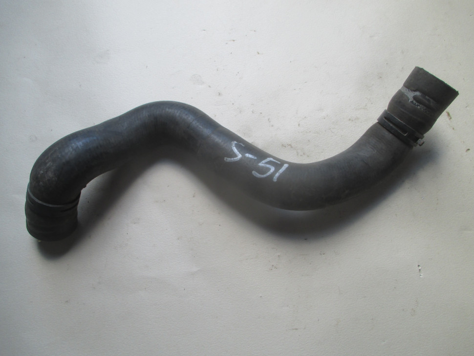 Шланг охлаждения радиатора нижний 13118217 565453722 Опель Астра H ...