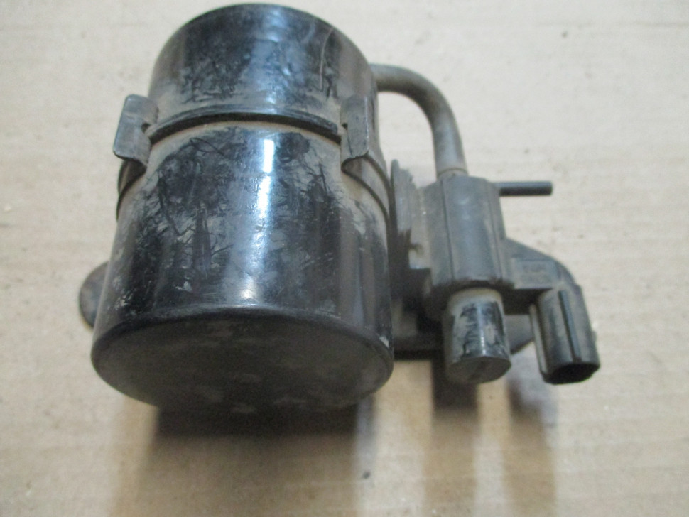 Бачок вакумный клапана электромагнитного 96334828 7L18 с клапаном ...