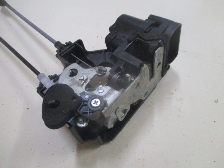 Замок двери задней правой 95967087 95967089 A046818-7085 Шевроле Спарк ...