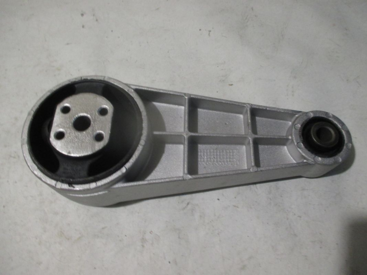 Подушка двигателя задняя Шевроле Лачетти 96550261, 96852452, 96550263 ...